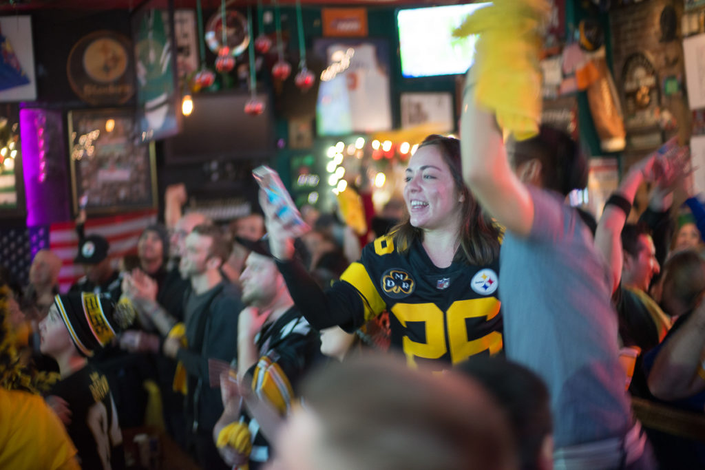 Steelers Bar NYC | Black And Gold Pittsburg Steeler Bar New York, NY
