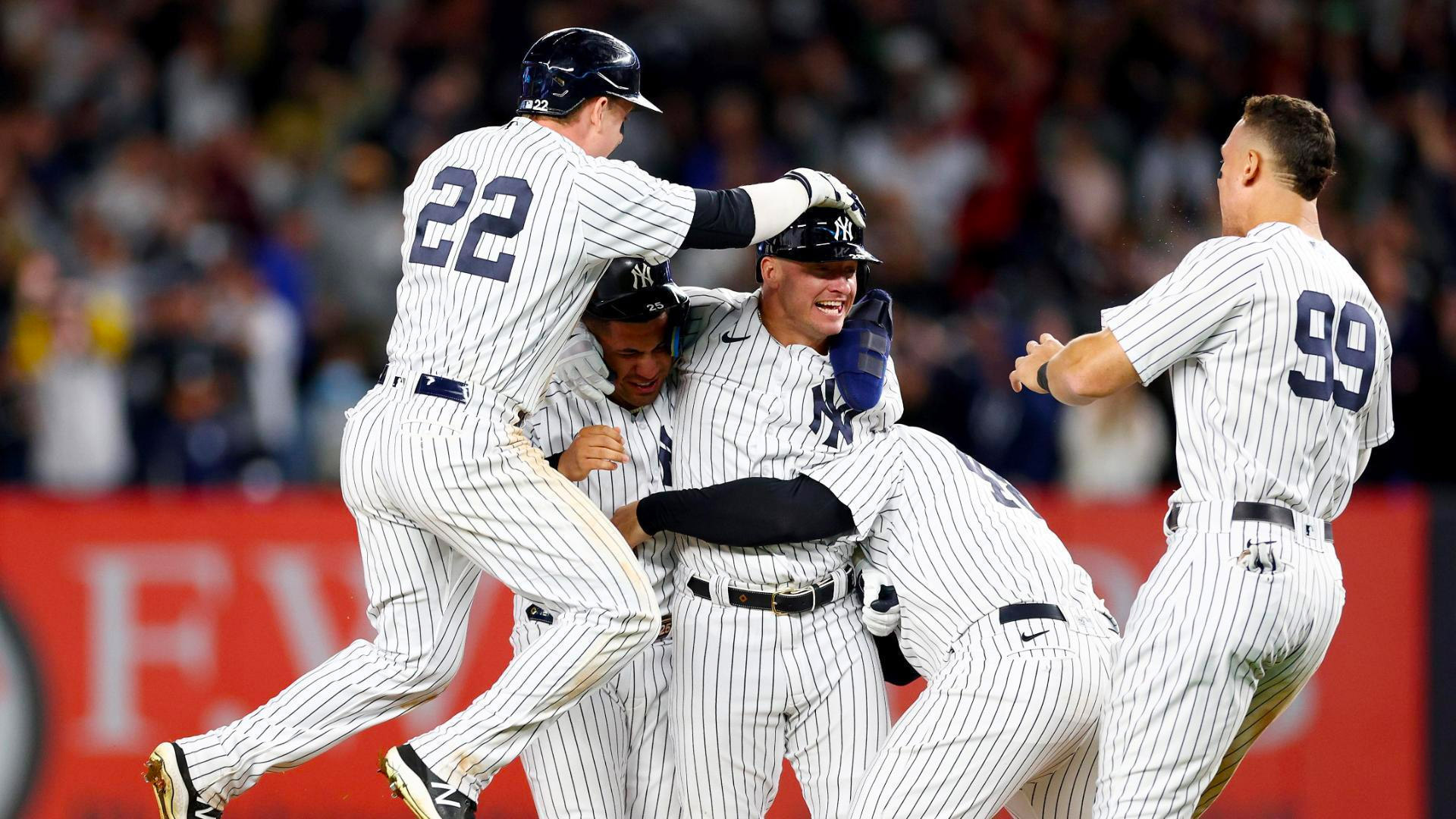 Watch the 2022 MLB Playoffs at Hibernia Bar in NYC - Hibernia Bar